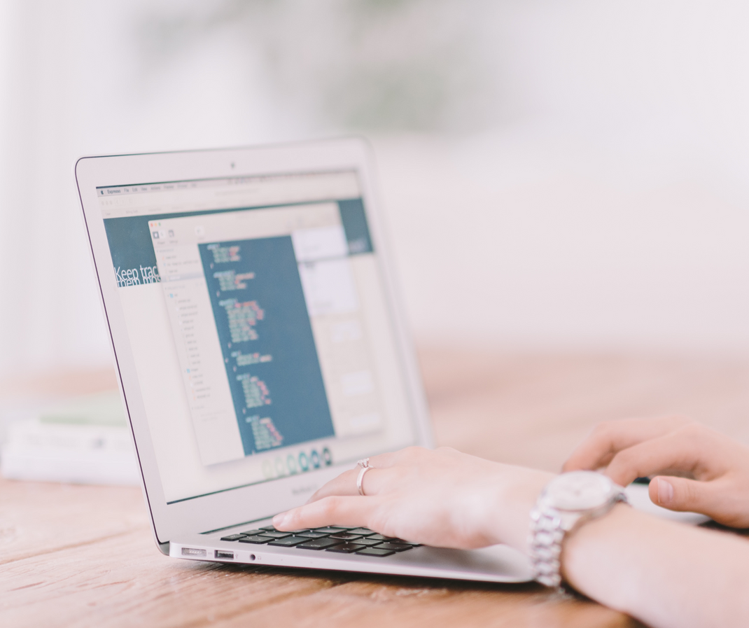 Prolink | Wireless AC1200 GPON/ONU with 4x Gigabit Ethernet